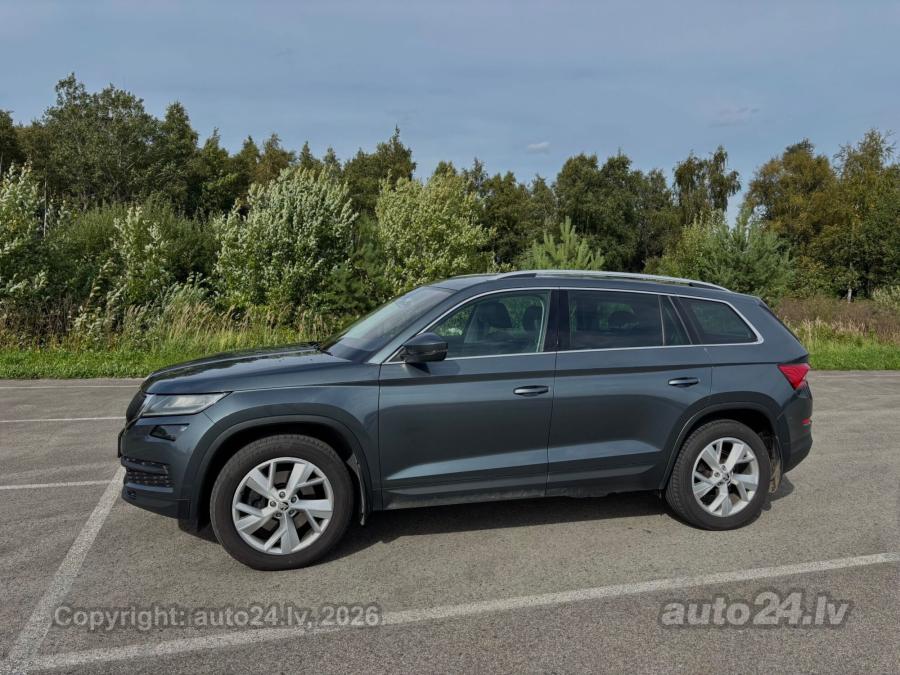 Pelēks Skoda Kodiaq 2018 Narva, ar dzinēja tilpumu 2.00 L un nobraukumu 238 tūkst. km par 19700 €, foto 3 vietnē AUTOMOTO.COM.LV