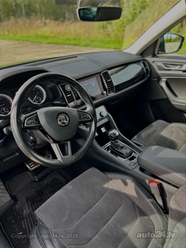 Pelēks Skoda Kodiaq 2018 Narva, ar dzinēja tilpumu 2.00 L un nobraukumu 238 tūkst. km par 19700 €, foto 10 vietnē AUTOMOTO.COM.LV