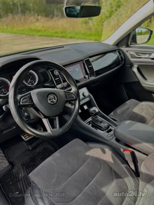 Pelēks Skoda Kodiaq 2018 Narva, ar dzinēja tilpumu 2.00 L un nobraukumu 238 tūkst. km par 19700 €, foto 10 vietnē AUTOMOTO.COM.LV