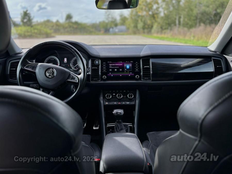 Pelēks Skoda Kodiaq 2018 Narva, ar dzinēja tilpumu 2.00 L un nobraukumu 238 tūkst. km par 19700 €, foto 11 vietnē AUTOMOTO.COM.LV