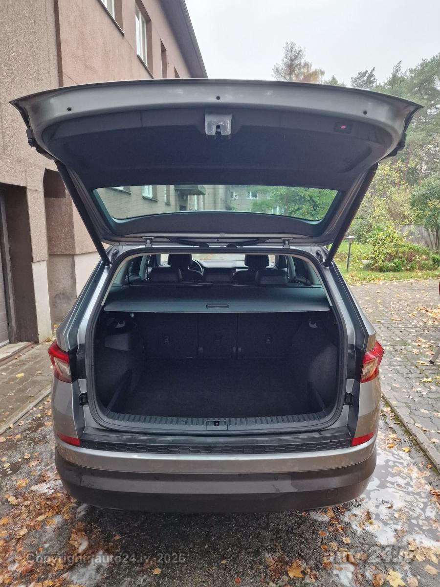 Pelēks Skoda Kodiaq 2018 Tallina, ar dzinēja tilpumu 2.00 L un nobraukumu 306 tūkst. km par 15900 €, foto 16 vietnē AUTOMOTO.COM.LV