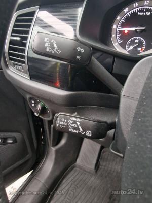 Pelēks Skoda Kodiaq 2018 Tallina, ar dzinēja tilpumu 2.00 L un nobraukumu 306 tūkst. km par 15900 €, foto 21 vietnē AUTOMOTO.COM.LV