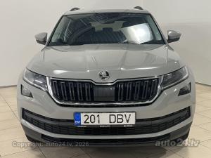 Pelēks Skoda Kodiaq 2019 Tallina, ar dzinēja tilpumu 2.00 L un nobraukumu 188 tūkst. km par 18400 €, foto 2 vietnē AUTOMOTO.COM.LV