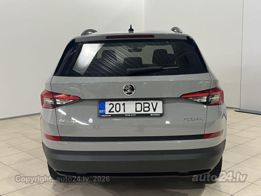 Pelēks Skoda Kodiaq 2019 Tallina, ar dzinēja tilpumu 2.00 L un nobraukumu 188 tūkst. km par 18400 €, foto 5 vietnē AUTOMOTO.COM.LV