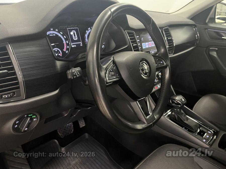 Pelēks Skoda Kodiaq 2019 Tallina, ar dzinēja tilpumu 2.00 L un nobraukumu 188 tūkst. km par 18400 €, foto 7 vietnē AUTOMOTO.COM.LV