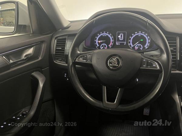 Серый Шкода Kodiaq 2019 в Таллин, объемом двигателя 2.00 л и пробегом 188 тыс. км за 18400 €, фото 10 на AUTOMOTO.COM.LV