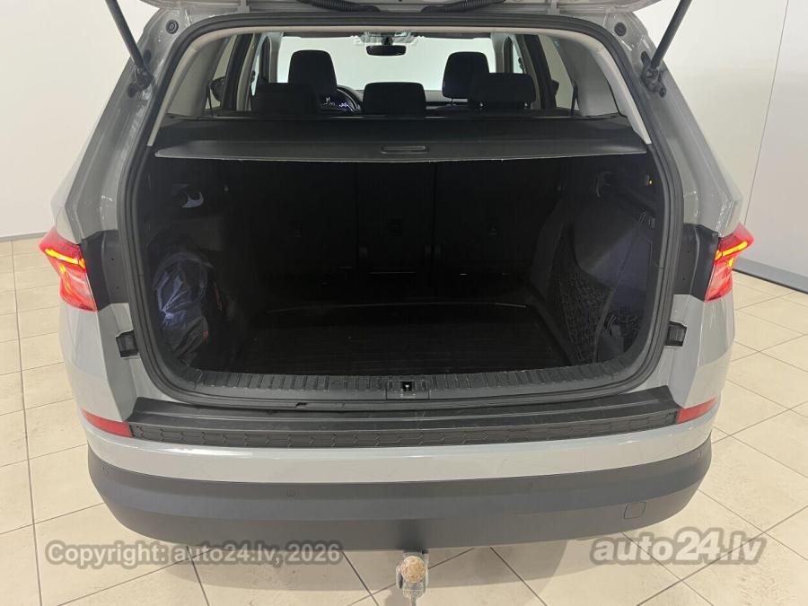 Pelēks Skoda Kodiaq 2019 Tallina, ar dzinēja tilpumu 2.00 L un nobraukumu 188 tūkst. km par 18400 €, foto 24 vietnē AUTOMOTO.COM.LV