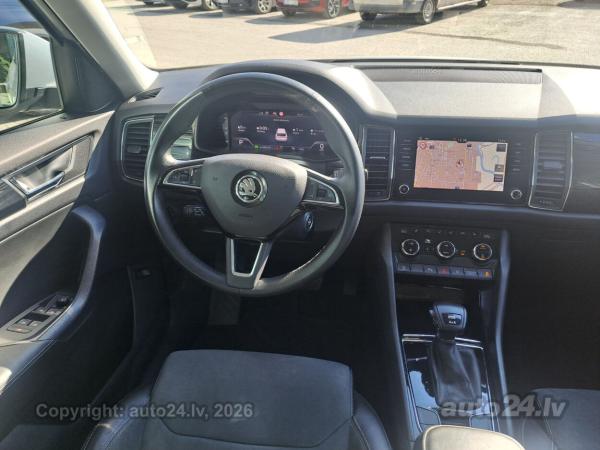 Grey Skoda Kodiaq 2019 in Tartu, with an engine capacity of 2.00 L and mileage of 129 thousand km for 26500 €, photo 4 on AUTOMOTO.COM.LV