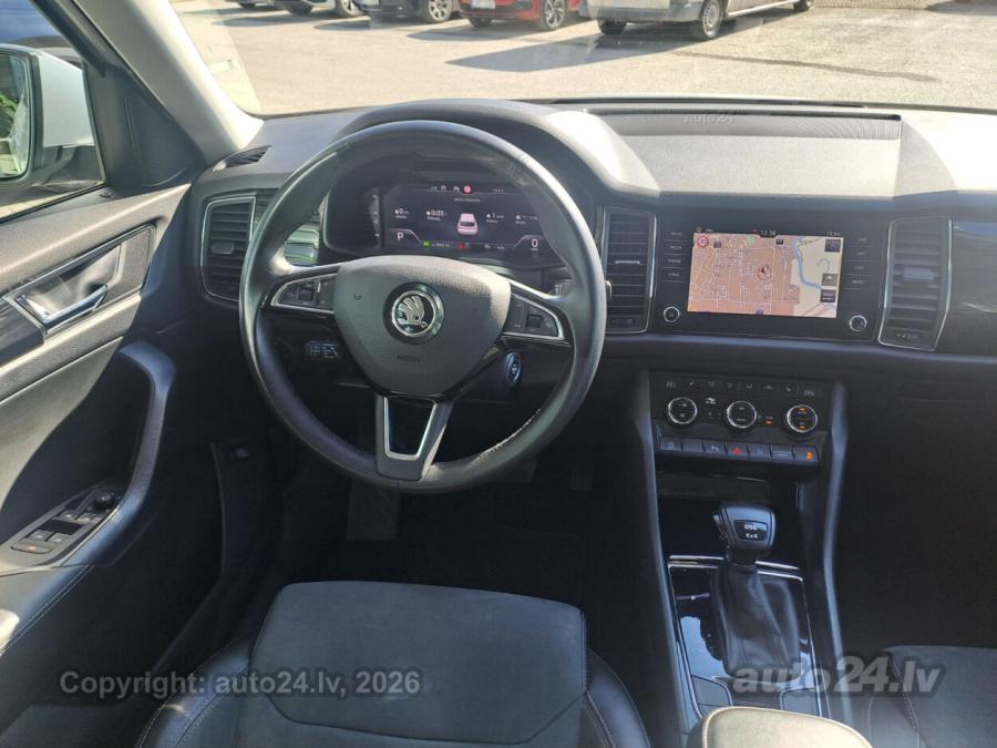 Grey Skoda Kodiaq 2019 in Tartu, with an engine capacity of 2.00 L and mileage of 129 thousand km for 26500 €, photo 4 on AUTOMOTO.COM.LV