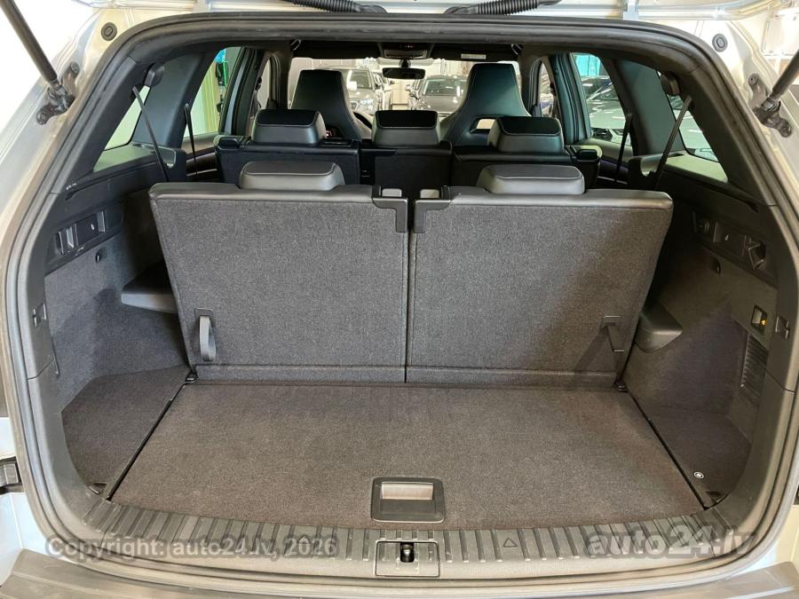 Grey Skoda Kodiaq 2019 in Tallinn, with an engine capacity of 1.98 L and mileage of 97 thousand km for 26990 €, photo 17 on AUTOMOTO.COM.LV