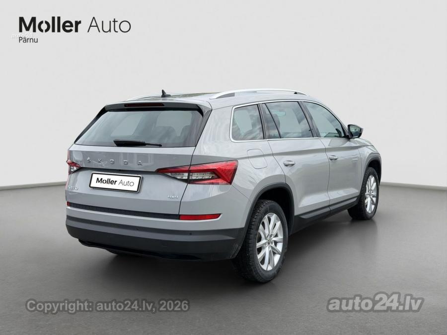 Pelēks Skoda Kodiaq 2019 Pērnava, ar dzinēja tilpumu 2.00 L un nobraukumu 138 tūkst. km par 24900 €, foto 3 vietnē AUTOMOTO.COM.LV