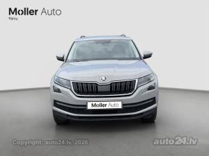 Pelēks Skoda Kodiaq 2019 Pērnava, ar dzinēja tilpumu 2.00 L un nobraukumu 138 tūkst. km par 24900 €, foto 4 vietnē AUTOMOTO.COM.LV