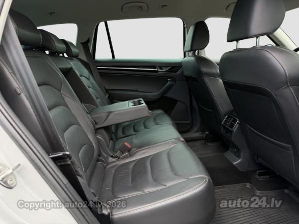 Grey Skoda Kodiaq 2019 in Parnu, with an engine capacity of 2.00 L and mileage of 138 thousand km for 24900 €, photo 7 on AUTOMOTO.COM.LV