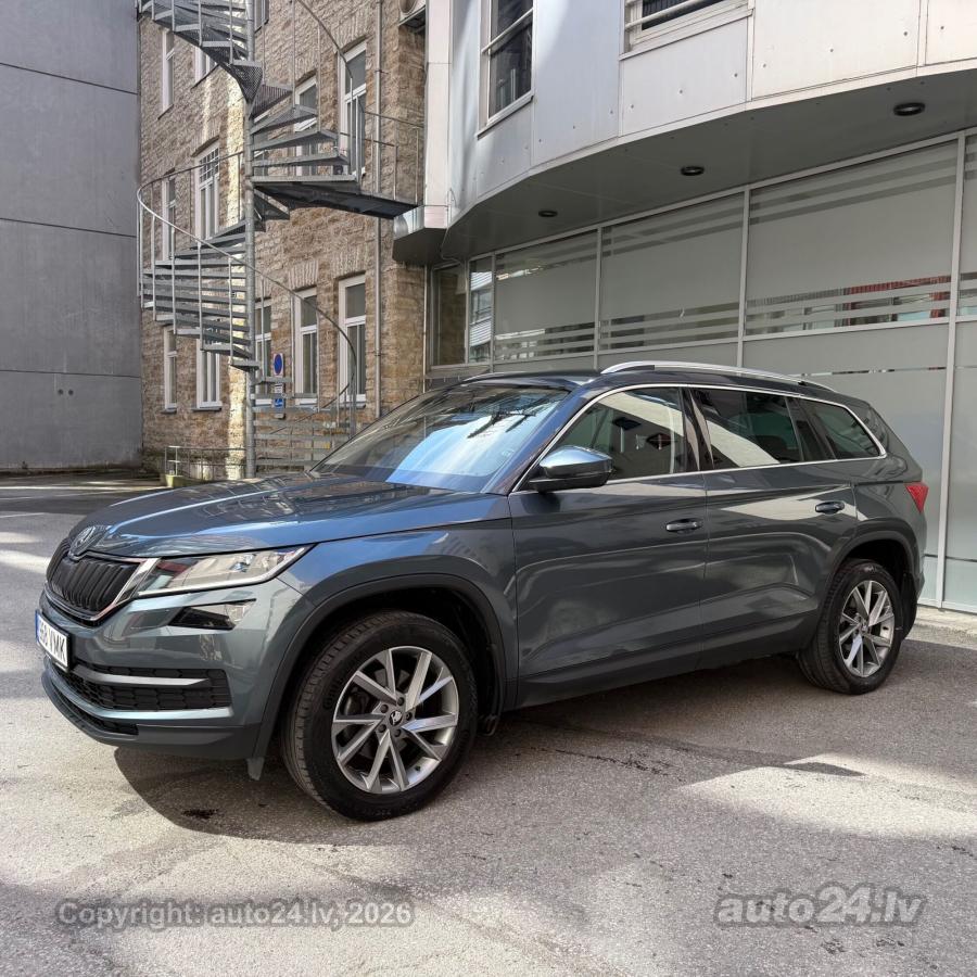 Grey Skoda Kodiaq 2019 in Tallinn, with an engine capacity of 1.50 L and mileage of 93 thousand km for 19590 €, photo 3 on AUTOMOTO.COM.LV