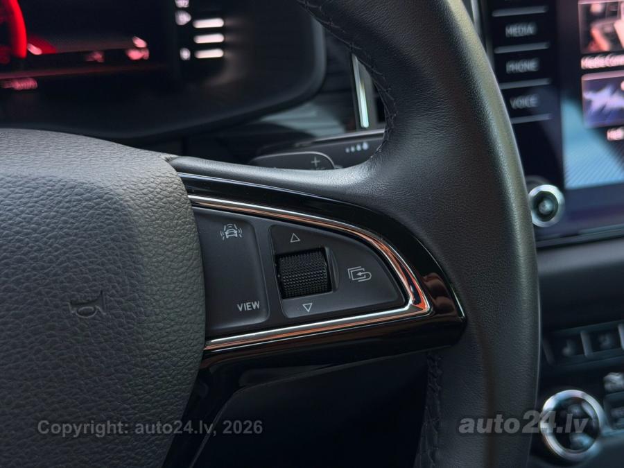 Grey Skoda Kodiaq 2019 in Parnu, with an engine capacity of 2.00 L and mileage of 156 thousand km for 24900 €, photo 19 on AUTOMOTO.COM.LV