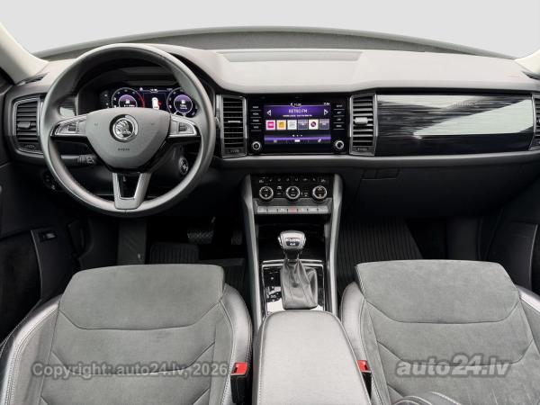 Skoda Kodiaq 2019 Pērnava vietnē Pelēks Skoda Kodiaq 2019 Pērnava, ar dzinēja tilpumu 2.00 L un nobraukumu 152 tūkst. km par 25900 €, foto 7 vietnē AUTOMOTO.COM.LV