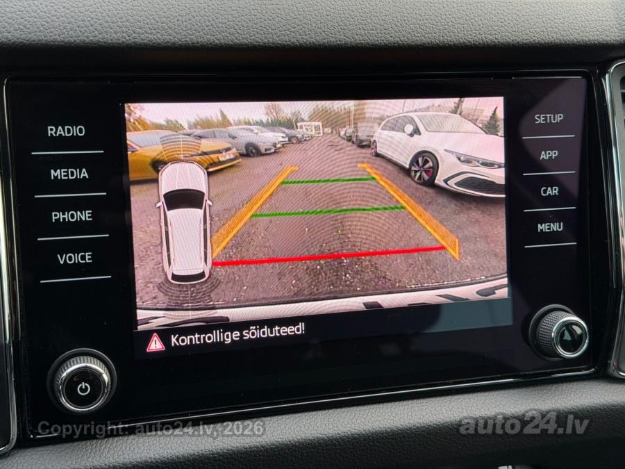 Pelēks Skoda Kodiaq 2019 Pērnava, ar dzinēja tilpumu 2.00 L un nobraukumu 152 tūkst. km par 25900 €, foto 12 vietnē AUTOMOTO.COM.LV