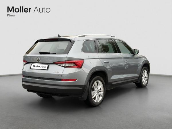 Grey Skoda Kodiaq 2019 in Parnu, with an engine capacity of 2.00 L and mileage of 152 thousand km for 25900 €, photo 3 on AUTOMOTO.COM.LV