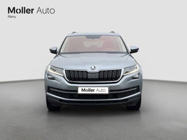 Grey Skoda Kodiaq 2019 in Parnu, with an engine capacity of 2.00 L and mileage of 152 thousand km for 25900 €, photo 4 on AUTOMOTO.COM.LV