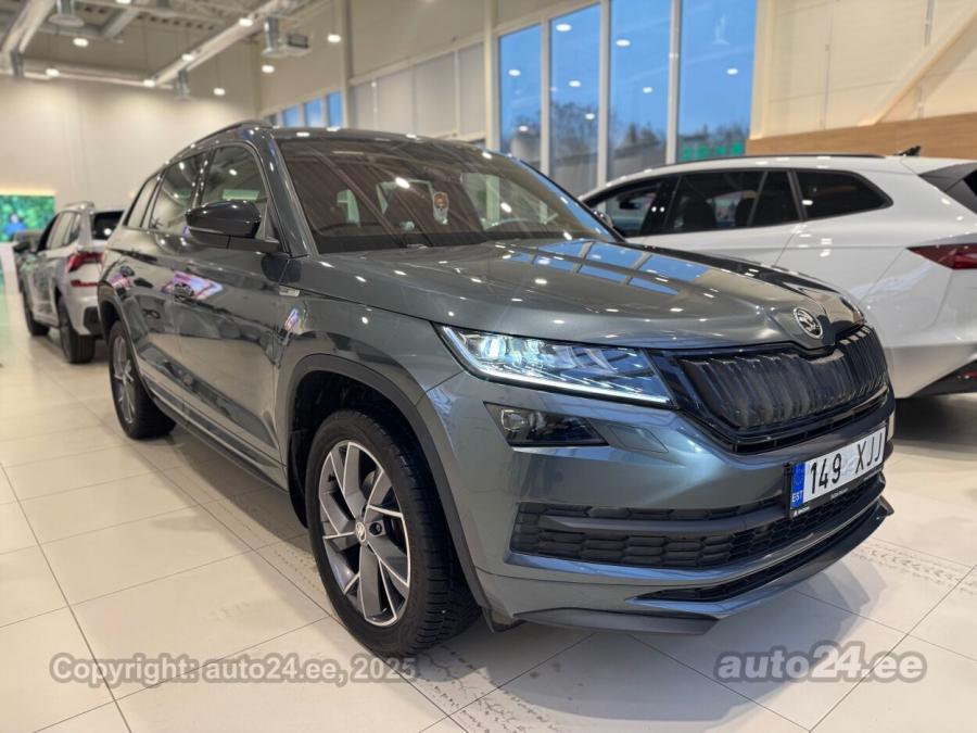 Pelēks Skoda Kodiaq 2021 Rakvere, ar dzinēja tilpumu 1.50 L un nobraukumu 67 tūkst. km par 26800 €, foto 2 vietnē AUTOMOTO.COM.LV