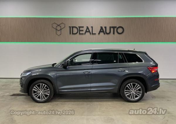 Серый Шкода Kodiaq 2021 в Таллин, объемом двигателя 1.97 л и пробегом 111 тыс. км за 30490 €, фото 2 на AUTOMOTO.COM.LV