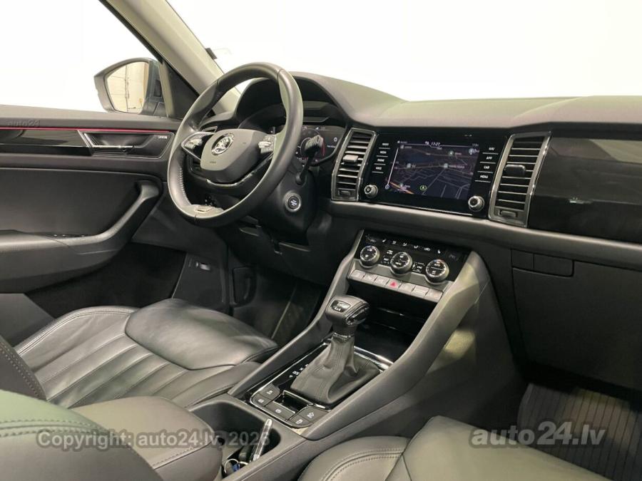 Grey Skoda Kodiaq 2021 in Tallinn, with an engine capacity of 1.97 L and mileage of 111 thousand km for 30490 €, photo 12 on AUTOMOTO.COM.LV