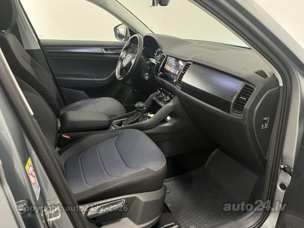 Pelēks Skoda Kodiaq 2021 Tallina, ar dzinēja tilpumu 1.50 L un nobraukumu 64 tūkst. km par 22400 €, foto 17 vietnē AUTOMOTO.COM.LV