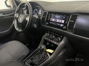 Pelēks Skoda Kodiaq 2021 Tallina, ar dzinēja tilpumu 1.50 L un nobraukumu 64 tūkst. km par 22400 €, foto 18 vietnē AUTOMOTO.COM.LV