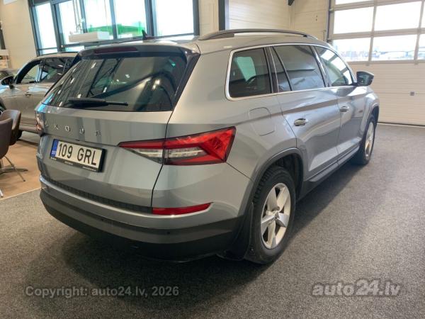 Серый Шкода Kodiaq 2021 в Раквере, объемом двигателя 1.50 л и пробегом 132 тыс. км за 21000 €, фото 3 на AUTOMOTO.COM.LV