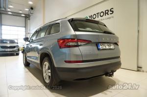 Pelēks Skoda Kodiaq 2021 Tallina, ar dzinēja tilpumu 2.00 L un nobraukumu 169 tūkst. km par 21900 €, foto 3 vietnē AUTOMOTO.COM.LV