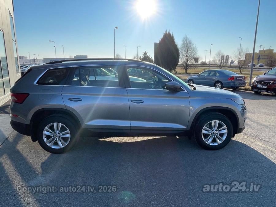 Grey Skoda Kodiaq 2021 in Tartu, with an engine capacity of 2.00 L and mileage of 110 thousand km for 20990 €, photo 8 on AUTOMOTO.COM.LV