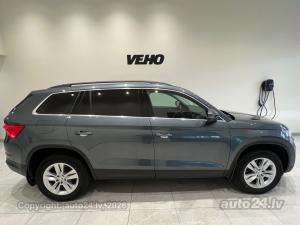Grey Skoda Kodiaq 2021 in Tallinn, with an engine capacity of 2.00 L and mileage of 137 thousand km for 22900 €, photo 5 on AUTOMOTO.COM.LV