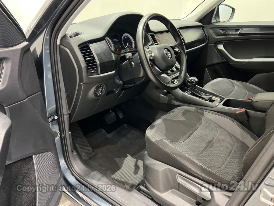 Grey Skoda Kodiaq 2021 in Tallinn, with an engine capacity of 2.00 L and mileage of 137 thousand km for 22900 €, photo 11 on AUTOMOTO.COM.LV