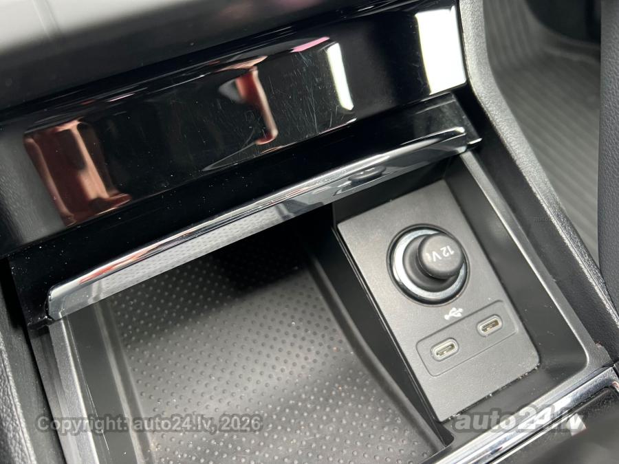 Grey Skoda Kodiaq 2021 in Tallinn, with an engine capacity of 2.00 L and mileage of 137 thousand km for 22900 €, photo 26 on AUTOMOTO.COM.LV