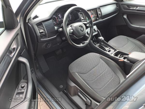 Grey Skoda Kodiaq 2021 in Tartu, with an engine capacity of 1.50 L and mileage of 80 thousand km for 20900 €, photo 4 on AUTOMOTO.COM.LV