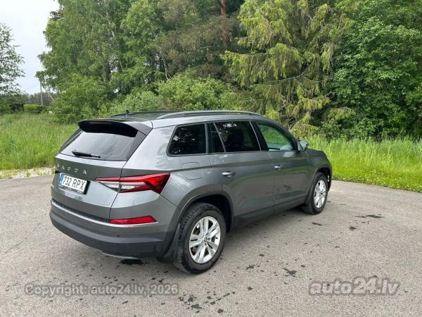 Серый Шкода Kodiaq 2021 в Таллин, объемом двигателя 2.00 л и пробегом 109 тыс. км за 28900 €, фото 4 на AUTOMOTO.COM.LV