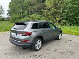 Серый Шкода Kodiaq 2021 в Таллин, объемом двигателя 2.00 л и пробегом 109 тыс. км за 28900 €, фото 5 на AUTOMOTO.COM.LV