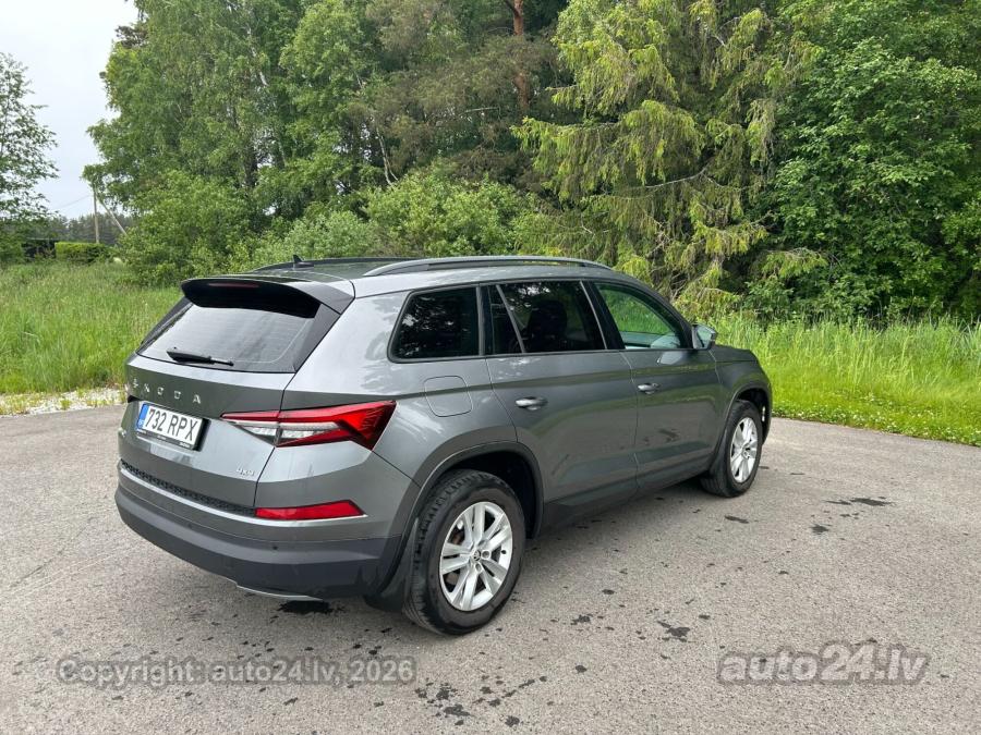 Серый Шкода Kodiaq 2021 в Таллин, объемом двигателя 2.00 л и пробегом 109 тыс. км за 28900 €, фото 5 на AUTOMOTO.COM.LV