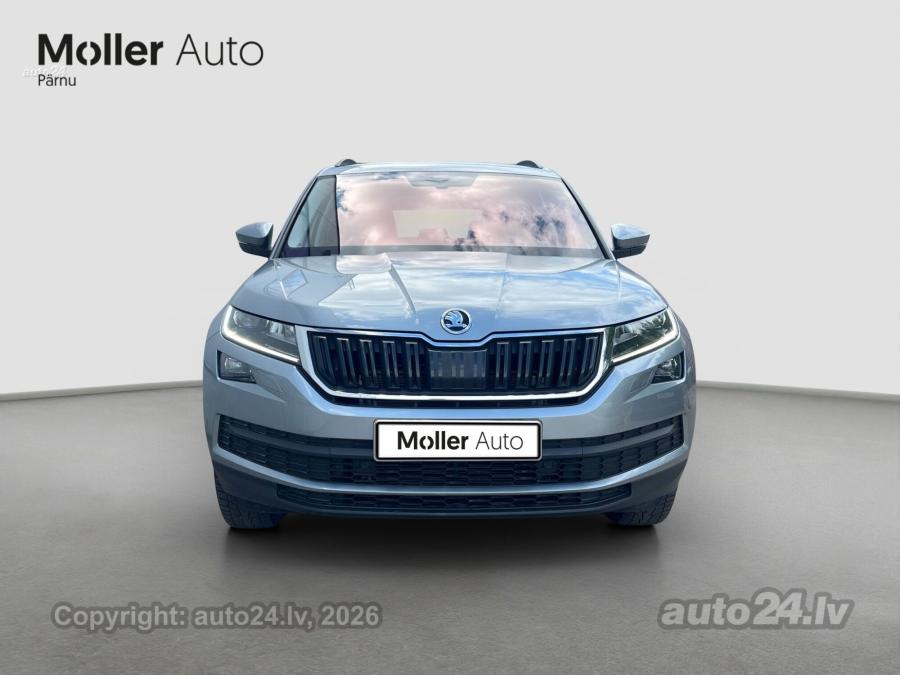 Серый Шкода Kodiaq 2021 в Пярну, объемом двигателя 1.50 л и пробегом 80 тыс. км за 25900 €, фото 4 на AUTOMOTO.COM.LV