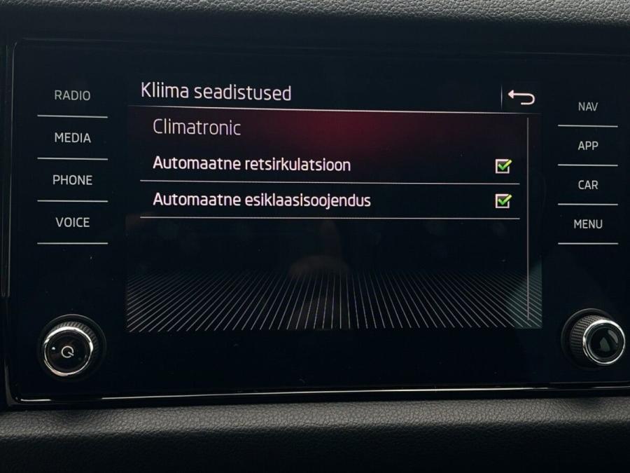 Grey Skoda Kodiaq 2021 in Parnu, with an engine capacity of 1.50 L and mileage of 80 thousand km for 25950 €, photo 17 on AUTOMOTO.COM.LV