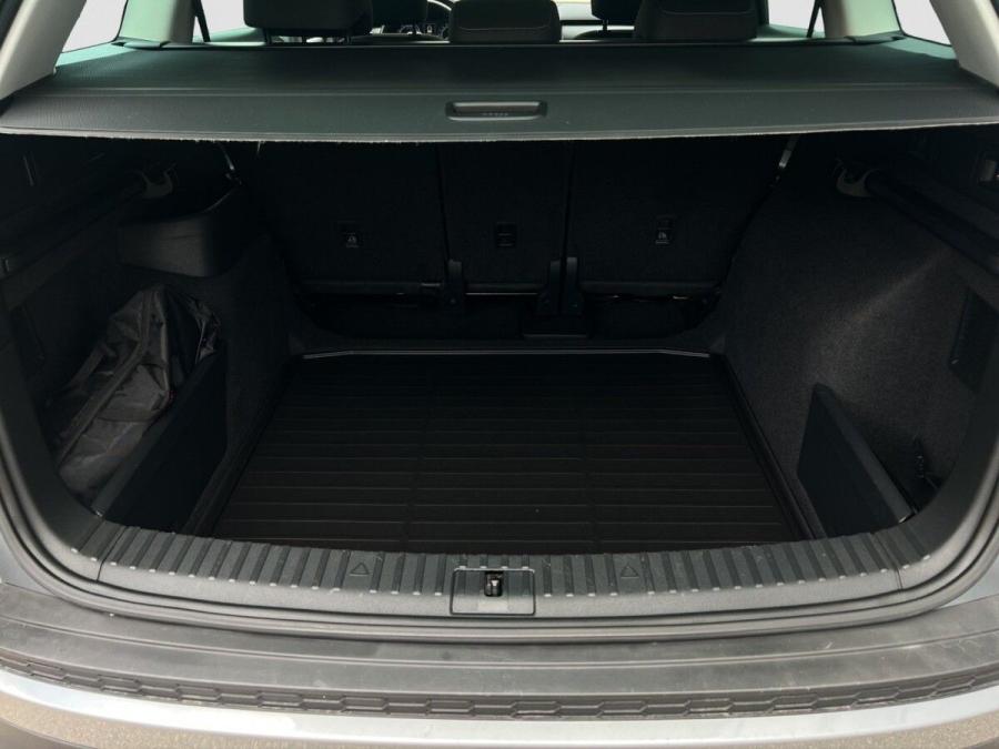 Grey Skoda Kodiaq 2021 in Parnu, with an engine capacity of 1.50 L and mileage of 80 thousand km for 25950 €, photo 20 on AUTOMOTO.COM.LV