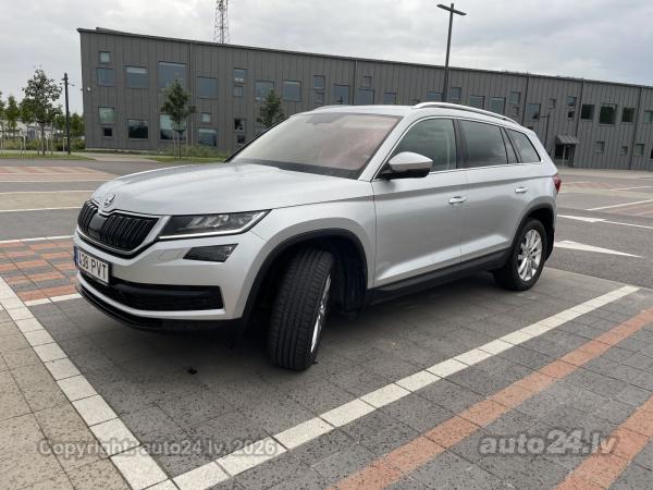 Серый Шкода Kodiaq 2021 в Таллин, объемом двигателя 1.50 л и пробегом 75 тыс. км за 27499 €, фото 1 на AUTOMOTO.COM.LV