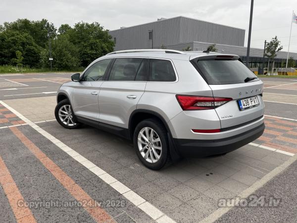 Серый Шкода Kodiaq 2021 в Таллин, объемом двигателя 1.50 л и пробегом 75 тыс. км за 27499 €, фото 2 на AUTOMOTO.COM.LV
