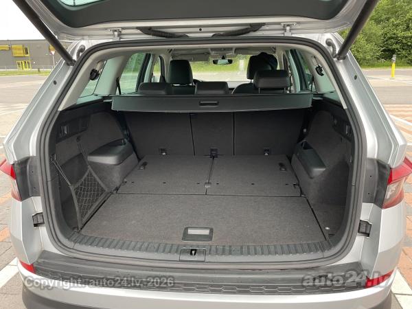 Серый Шкода Kodiaq 2021 в Таллин, объемом двигателя 1.50 л и пробегом 75 тыс. км за 27499 €, фото 8 на AUTOMOTO.COM.LV