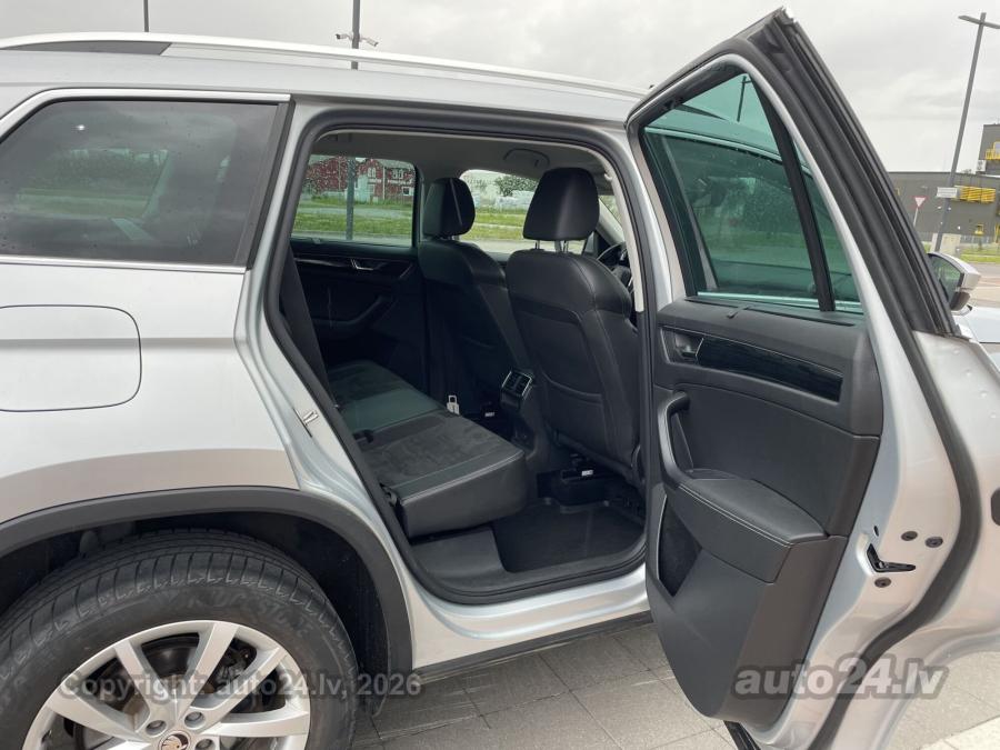 Серый Шкода Kodiaq 2021 в Таллин, объемом двигателя 1.50 л и пробегом 75 тыс. км за 27499 €, фото 13 на AUTOMOTO.COM.LV