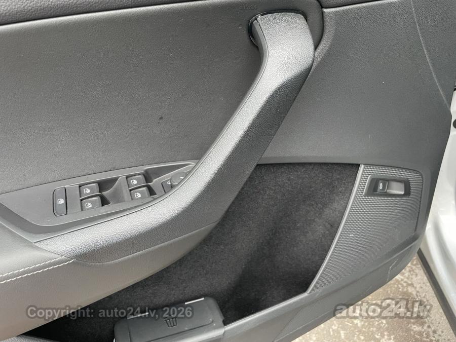 Серый Шкода Kodiaq 2021 в Таллин, объемом двигателя 1.50 л и пробегом 75 тыс. км за 27499 €, фото 19 на AUTOMOTO.COM.LV