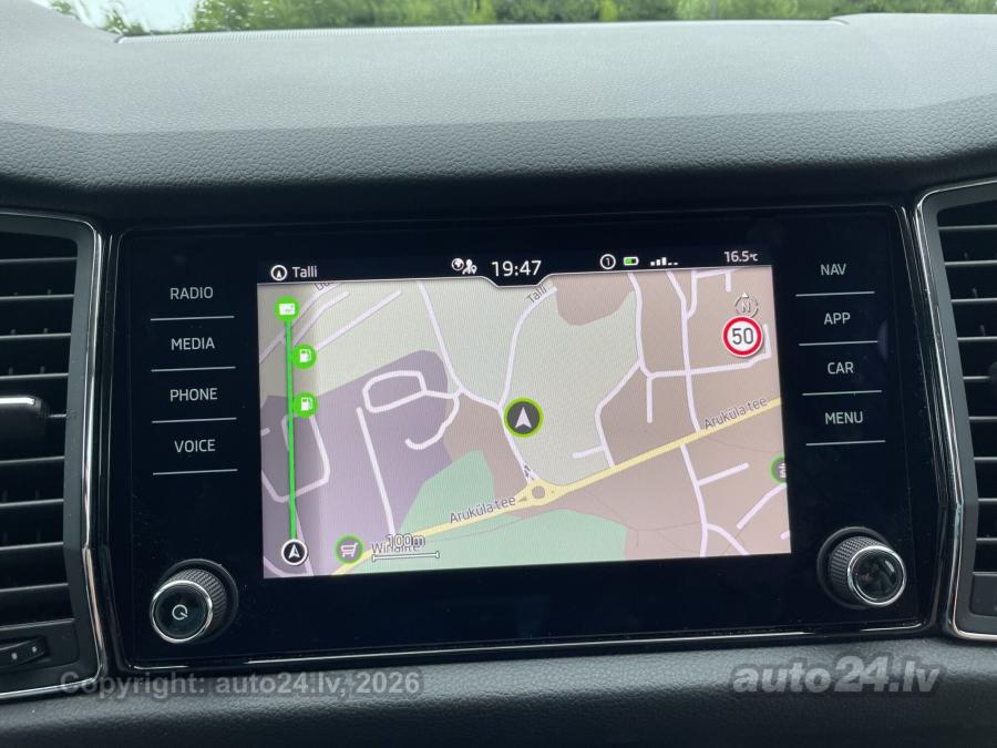 Серый Шкода Kodiaq 2021 в Таллин, объемом двигателя 1.50 л и пробегом 75 тыс. км за 27499 €, фото 24 на AUTOMOTO.COM.LV