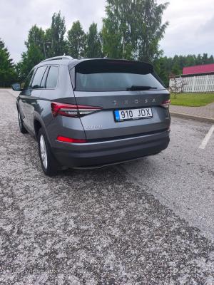 Grey Skoda Kodiaq 2021 in Tallinn, with an engine capacity of 2.00 L and mileage of 91 thousand km for 28900 €, photo 3 on AUTOMOTO.COM.LV
