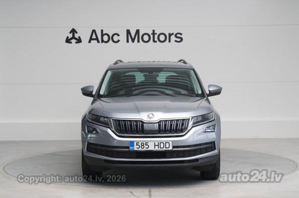 Grey Skoda Kodiaq 2021 in Tallinn, with an engine capacity of 2.00 L and mileage of 144 thousand km for 22990 €, photo 2 on AUTOMOTO.COM.LV