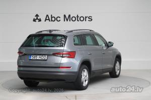 Pelēks Skoda Kodiaq 2021 Tallina, ar dzinēja tilpumu 2.00 L un nobraukumu 144 tūkst. km par 22990 €, foto 5 vietnē AUTOMOTO.COM.LV